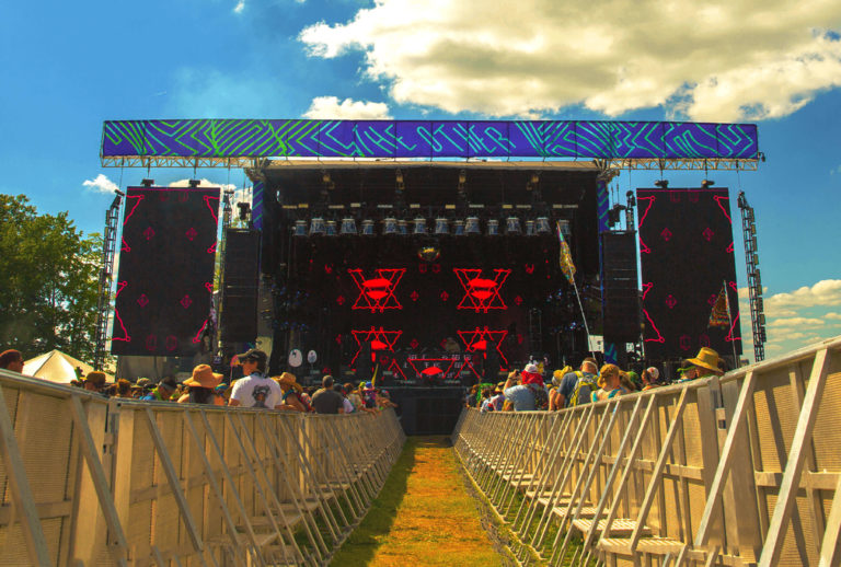 Aaron J Rayburn » Bonnaroo Stage Scrims